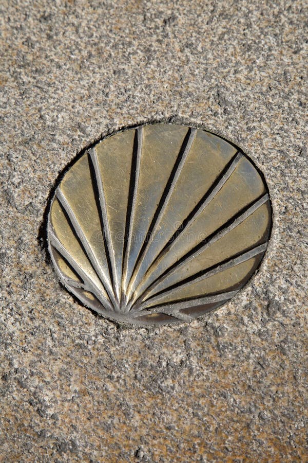 St James Way Shell Symbol, Santiago De Compostela Photo stock - Image ...