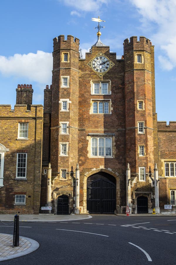 St. Jamess Palace in London, UK Editorial Stock Photo - Image of famous ...