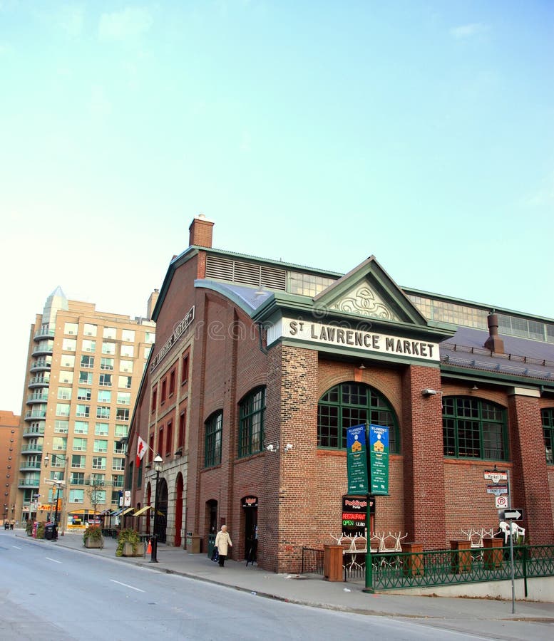 Toronto St Lawrence market editorial image. Image of harbour - 75372650