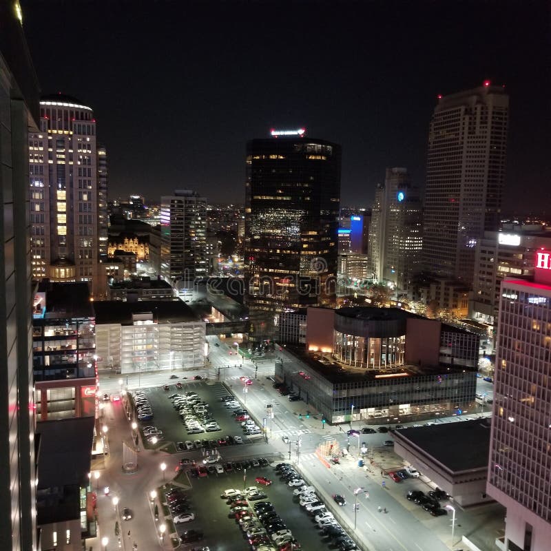 St. Louis Downtown Lights editorial image. Image of landmark - 270067685