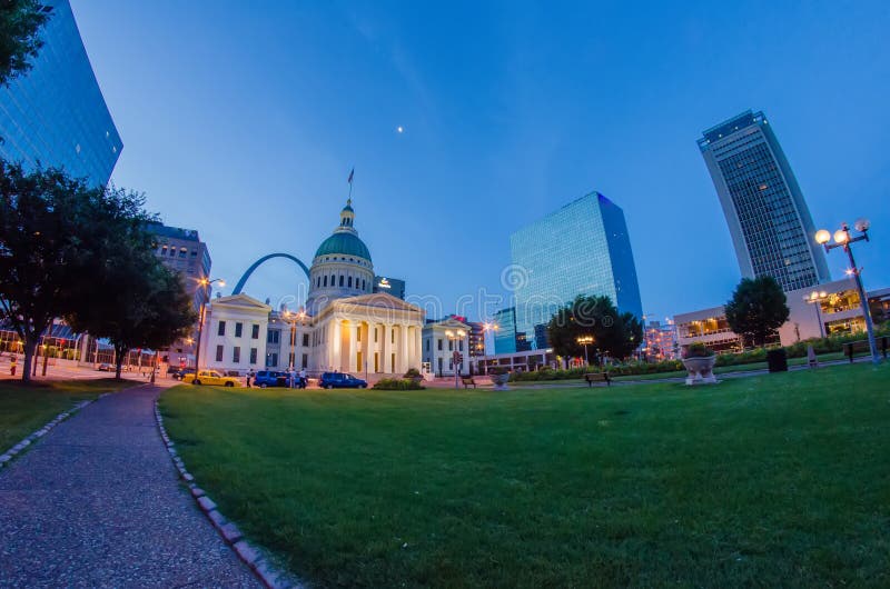 St. Louis Downtown Skyline Buildings at Night Editorial Stock Photo ...