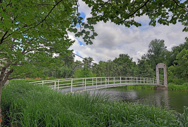 St. Louis Forest Park stock photo. Image of lawn, forest - 96039522