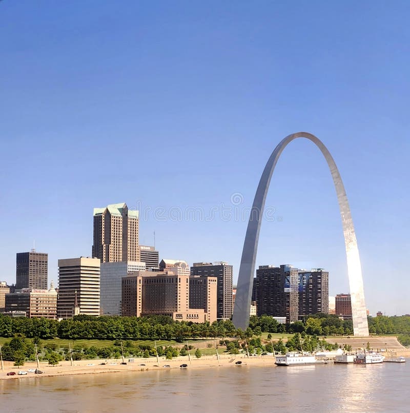 St. Louis Skyline editorial photo. Image of skyline - 322004901