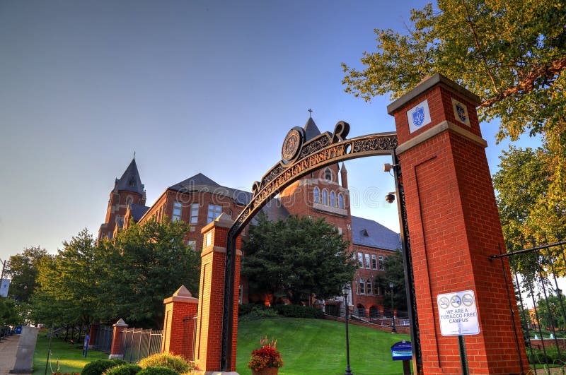 St. Louis University editorial image. Image of postsecondary - 98371400