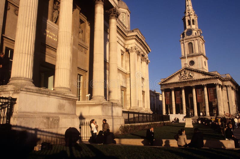 St Martin-in-the-Fields & the National Gallery Editorial Photo - Image ...
