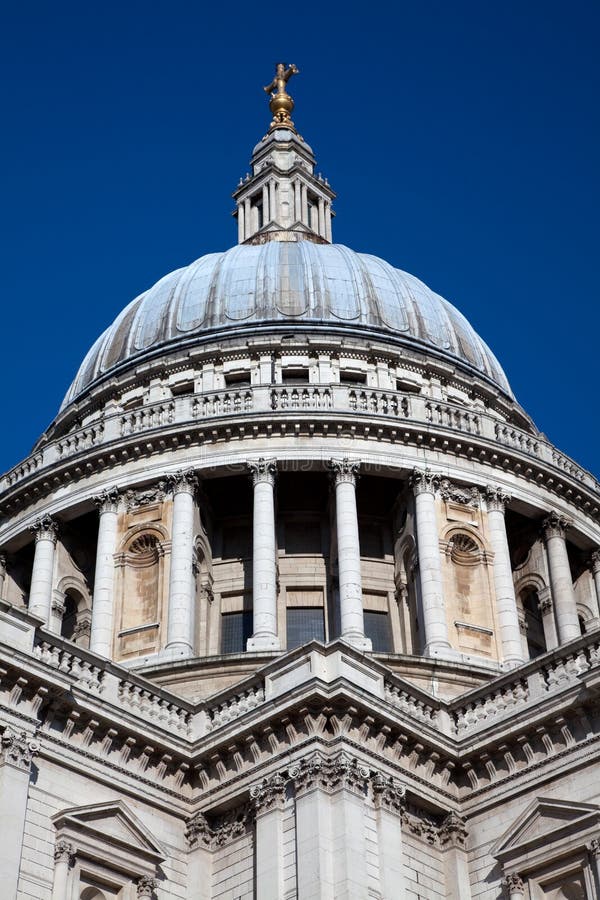 St Pauls Cathedral Dome stock image. Image of london - 16476763