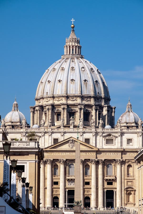 St Peter Basilika redaktionelles stockfoto. Bild von haube - 38762498