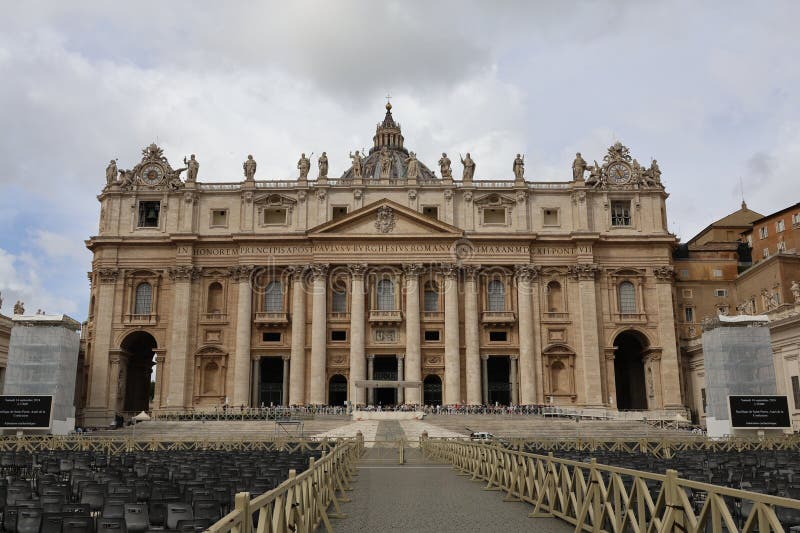 St. Peter S Basilica, Vatican, Rome, Italy Editorial Image - Image of ...