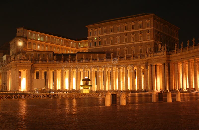 St. Peter's Colonnade Night Picture. Image: 3495883