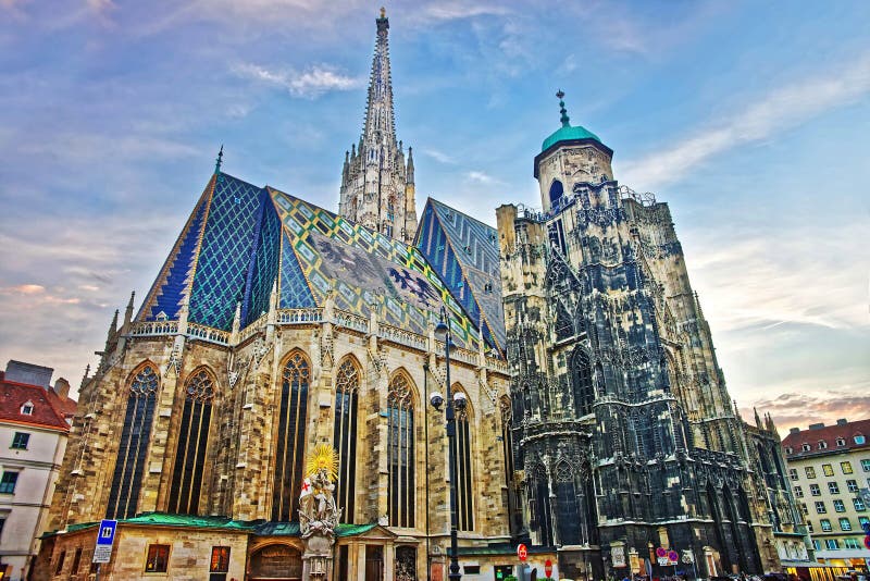 St Stephen Cathedral on Stephansplatz in Vienna Editorial Image - Image ...