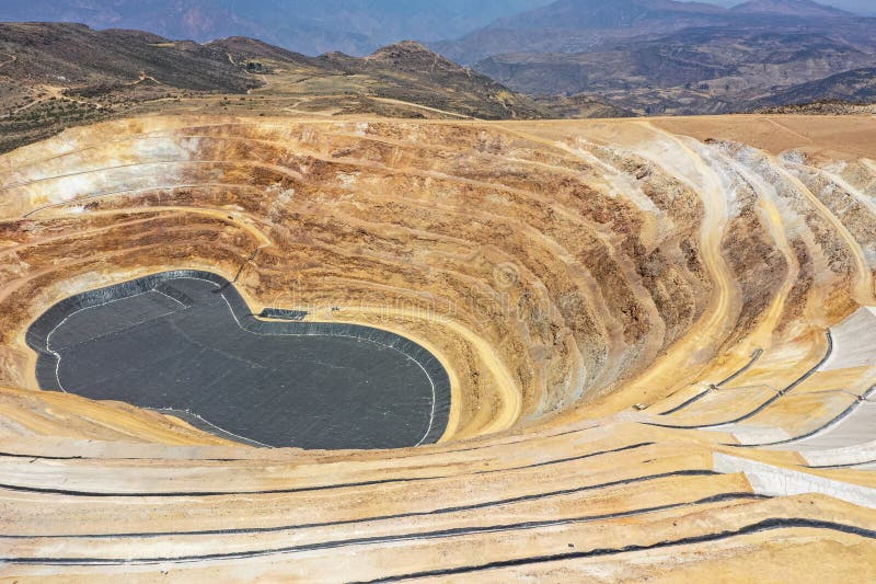 Stabilization and Waterproofing of Open-pit Mines with Geosynthetic ...