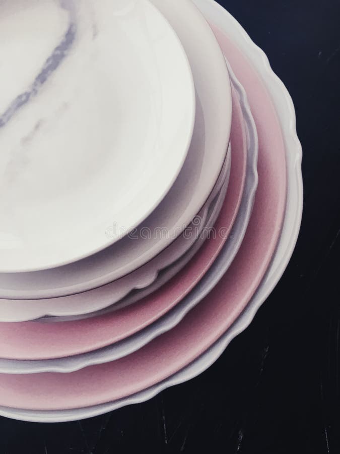 Stack of Clean Empty Plates on Black Background, Dishware and Table ...