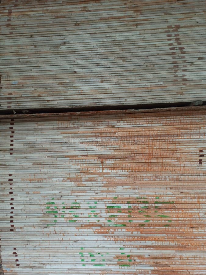 This is a Stack of Dorcore Measuring 44x905x2058 Ready To Be Layered ... This is a Stack of Dorcore Measuring 44x905x2058 Ready To Be Layered ...