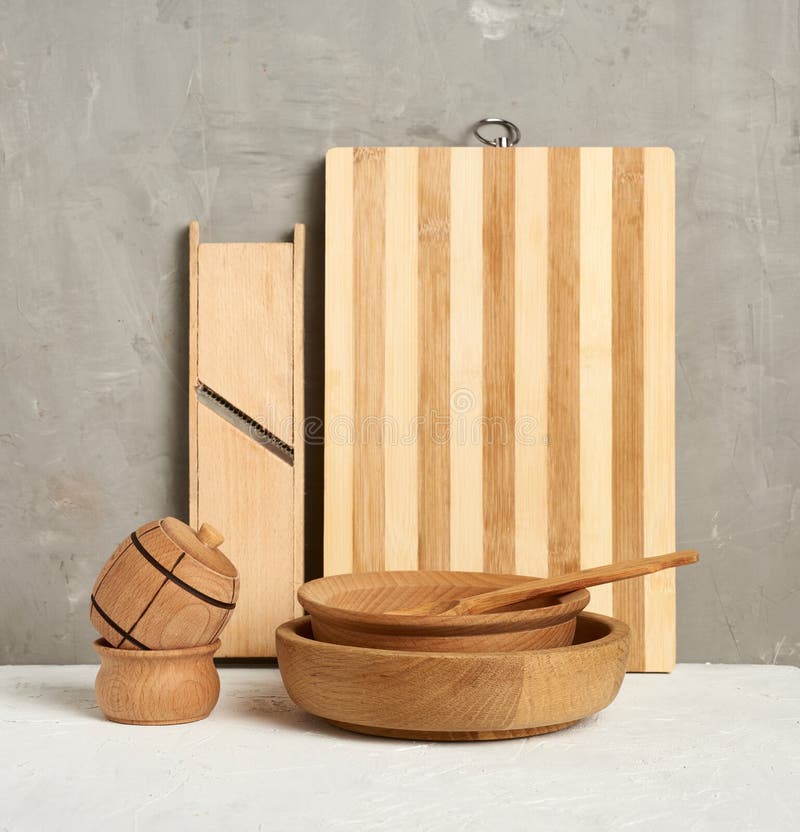 Stack of Empty Wooden Round Plates and New Cutting Board Stock Image ...