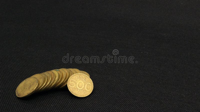 Stack of Five Hundred Rupiah Yellow Indonesian Coins Stock Image ...