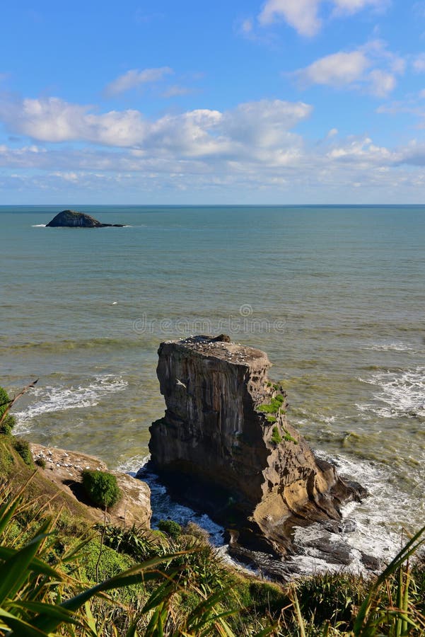 A Stack Formation at Muriwai Beach Stock Image - Image of zealand ...