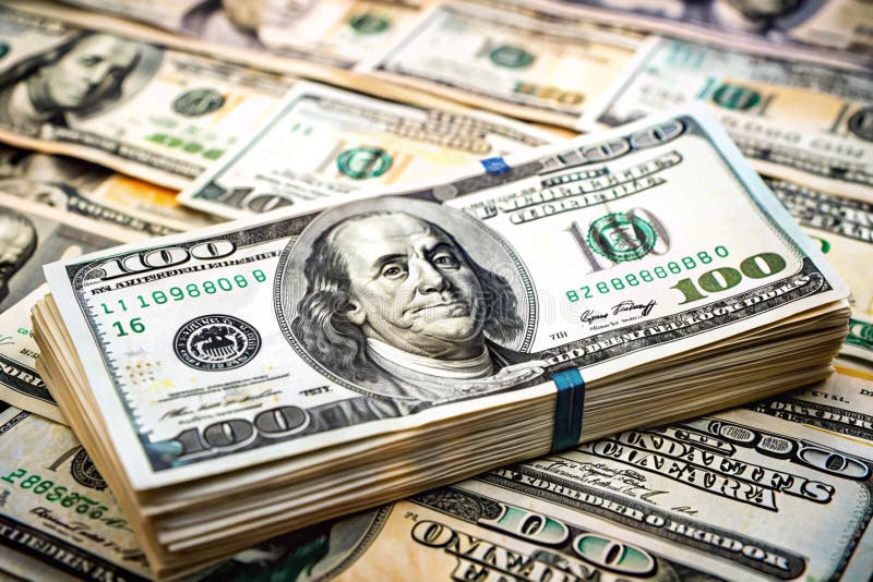 10000$ Stack of Hundred Dollar Bills Close-up Stock Illustration ...