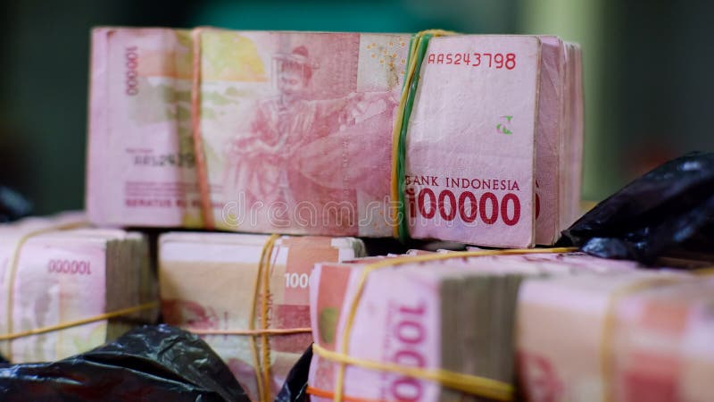 Rupiah paper stack stock photo. Image of black, band - 265659784