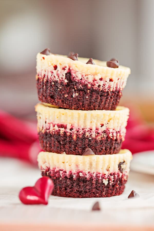 Stack Red Velvet Mini Cheesecakes Stock Photos - Free & Royalty-Free ...