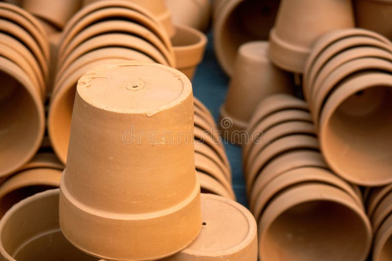Stack of Unpainted Clay Pots Stock Image - Image of terracotta, pile ...