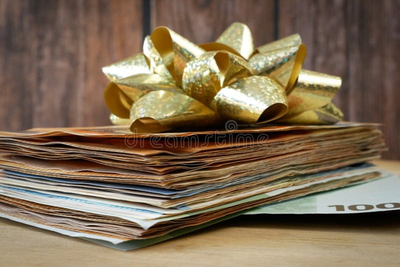 Stack of Usa Dollars and Bow, Money Gift, Pile of Cash with Red Bow ...