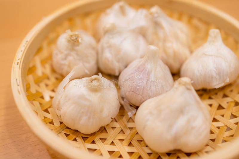 Stack of whole garlic stock image. Image of group, green - 252410327