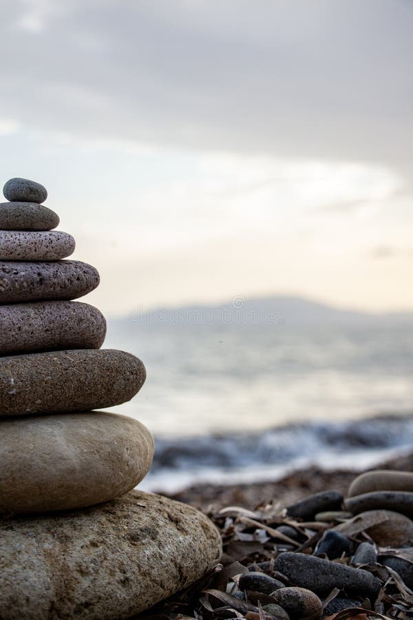 Stack of Zen Stones on the Beach. Zen and Harmony Concept. Pyramid of ...