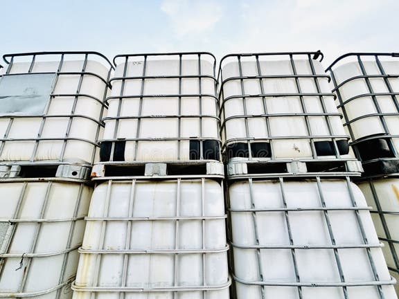 Stacked Intermediate Bulk Containers Plastic Reservoirs for Storage or ...