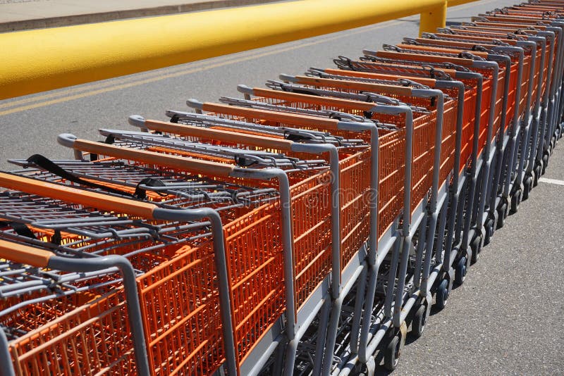 Stacking Shopping Carts Parking Lot Outside Store Stock Photos - Free ...