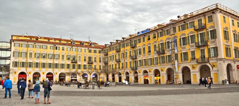 Stad Van Nice - Architectuur Van Plaats Garibaldi in Vieille Ville ...