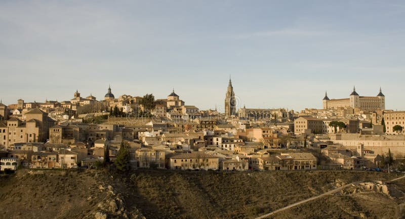 Stad van Toledo stock foto. Image of historisch, kerk - 24609992