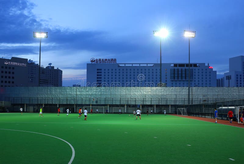 Stadium editorial photo. Image of field, runner, night - 32041731