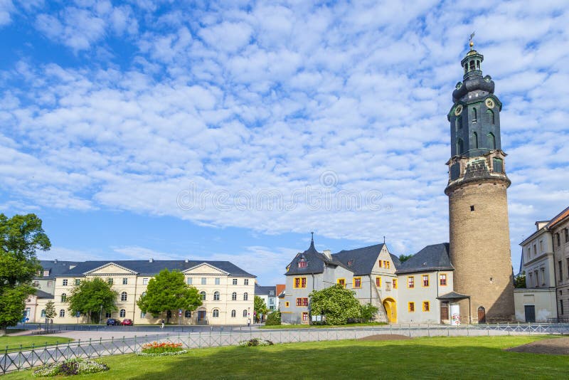 Stadt-Schloss Von Weimar in Deutschland Stockfoto - Bild von sommer ...