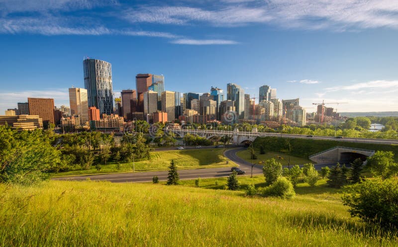 Stadtskyline Von Calgary, Kanada Stockfoto - Bild von kran ...