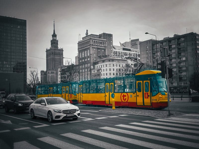Stadtzentrum von Warschau redaktionelles stockfoto. Illustration von ...