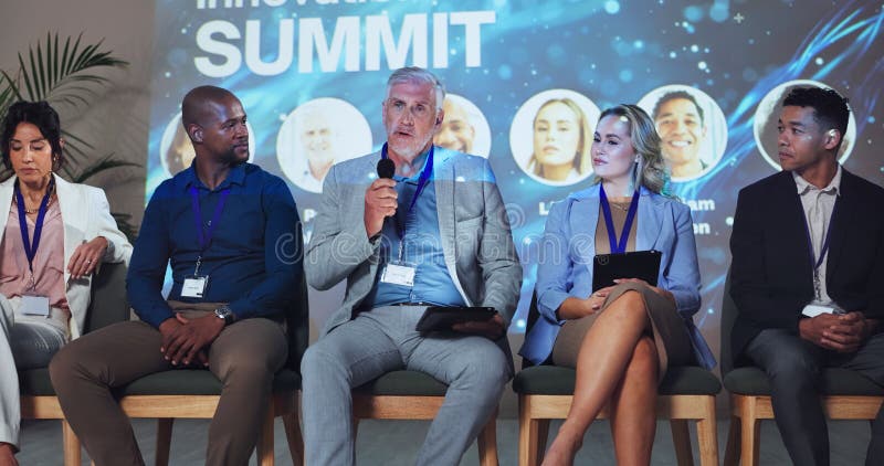 Stage, Seminar and Tradeshow with Business People and Technology for ...