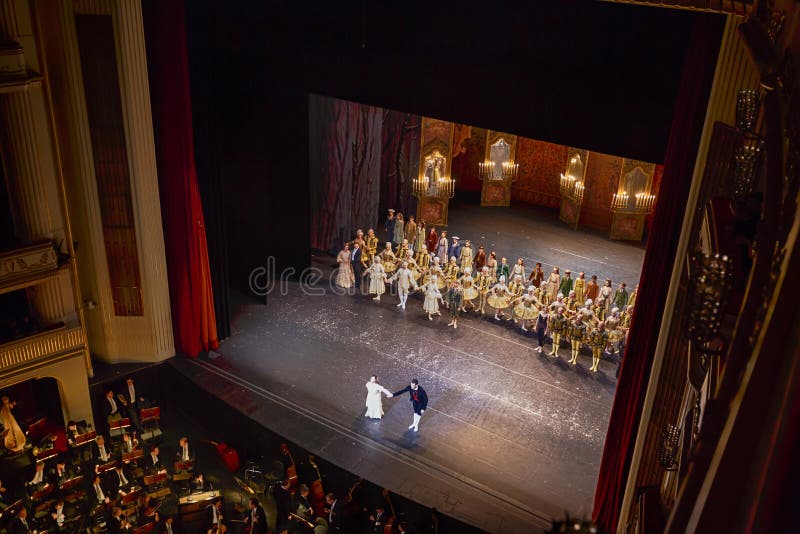 Interior of Opera State House, Vienna Editorial Stock Image - Image of ...