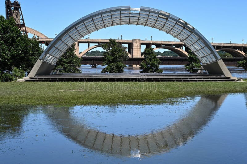 Raspberry Island Bandshell stock photo. Image of bandshell - 334407182