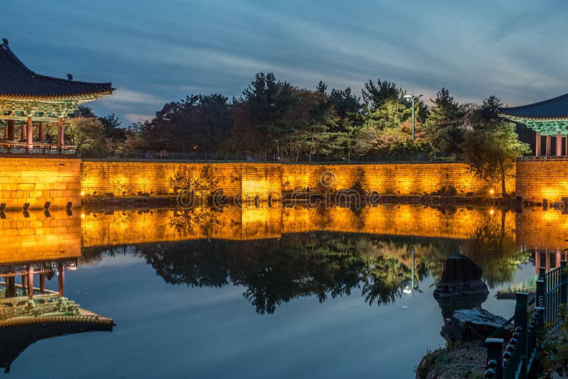 Stagno Di Anapje - Cheongju Corea Fotografia Stock - Immagine di ...