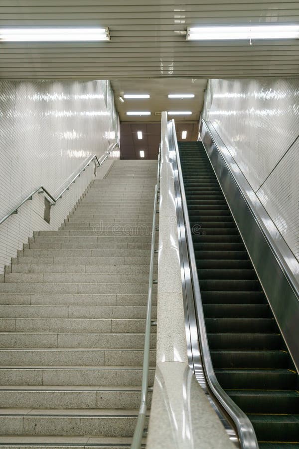 .Staircase in Subway Station Stock Image - Image of access, stair: 76393305