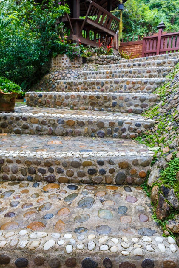 Stairs Stone Path in Garden Stock Image - Image of rock, garden: 44584859