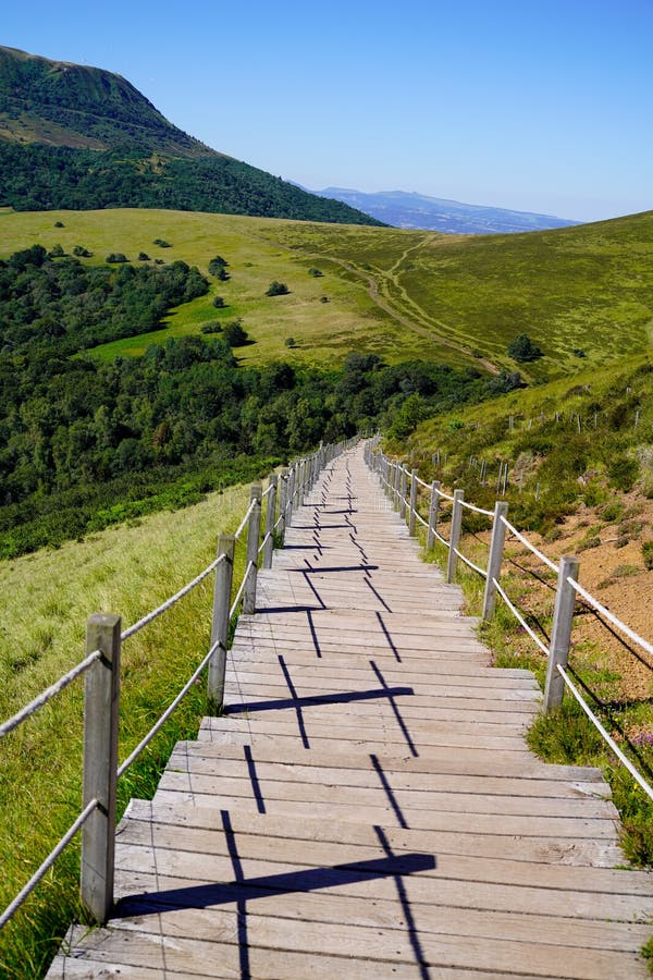 Pathway on mountain ridge stock photo. Image of blue - 40894216