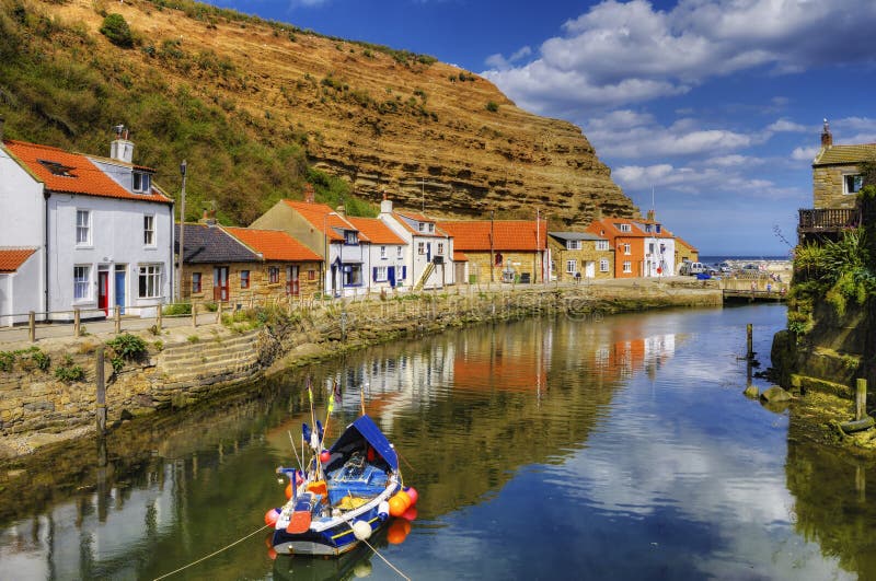 Staithes harbor stock photo. Image of pots, quaint, north - 11050726
