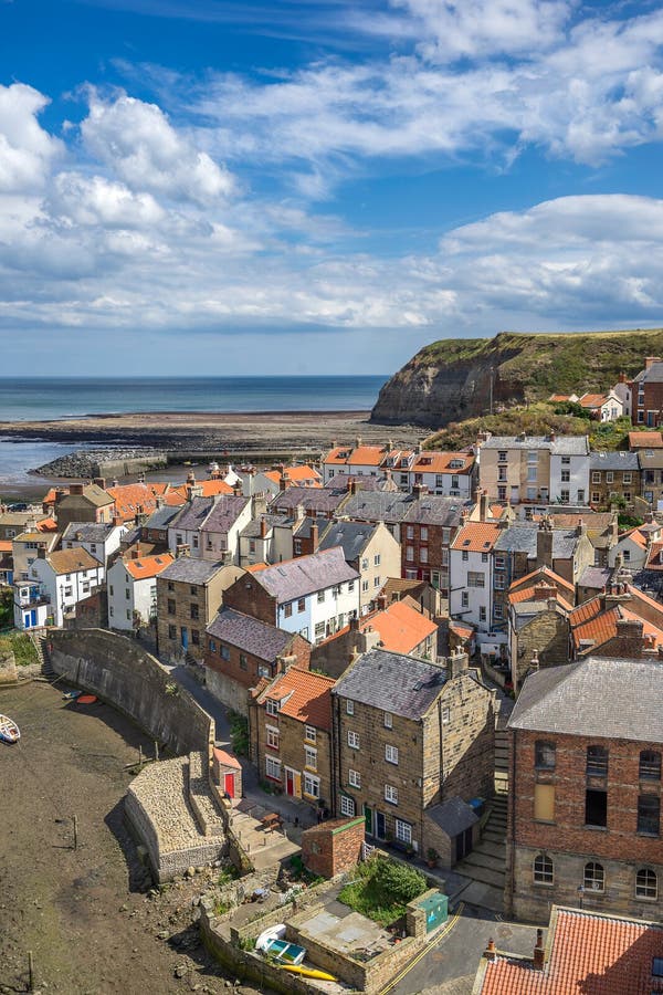 Staithes in Yorkshire Inghilterra Immagine Stock - Immagine di ...