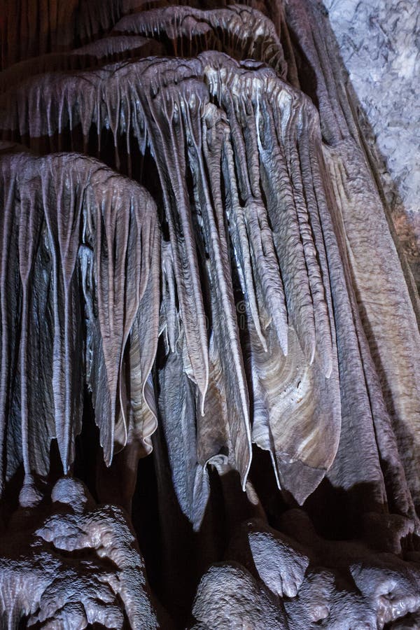 Stalactites Stalagmites Cave Stock Image - Image of dark, calcium: 43949765
