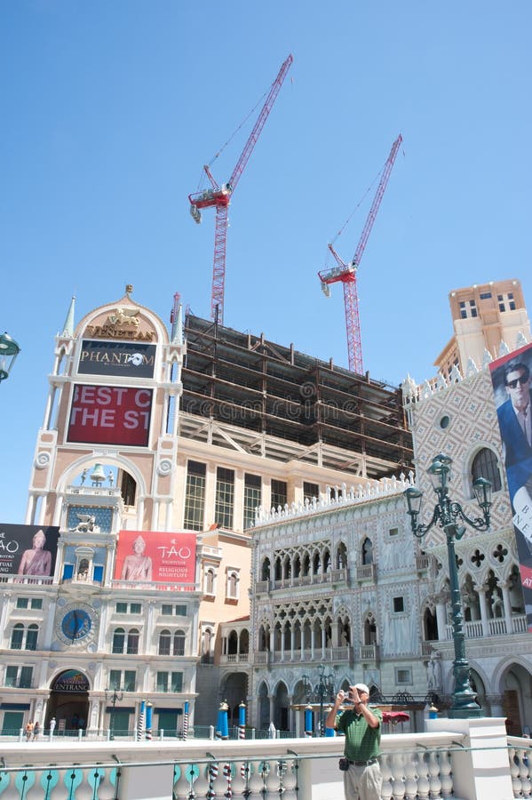 Stalled Construction on the Strip, Las Vegas Editorial Image - Image of ...