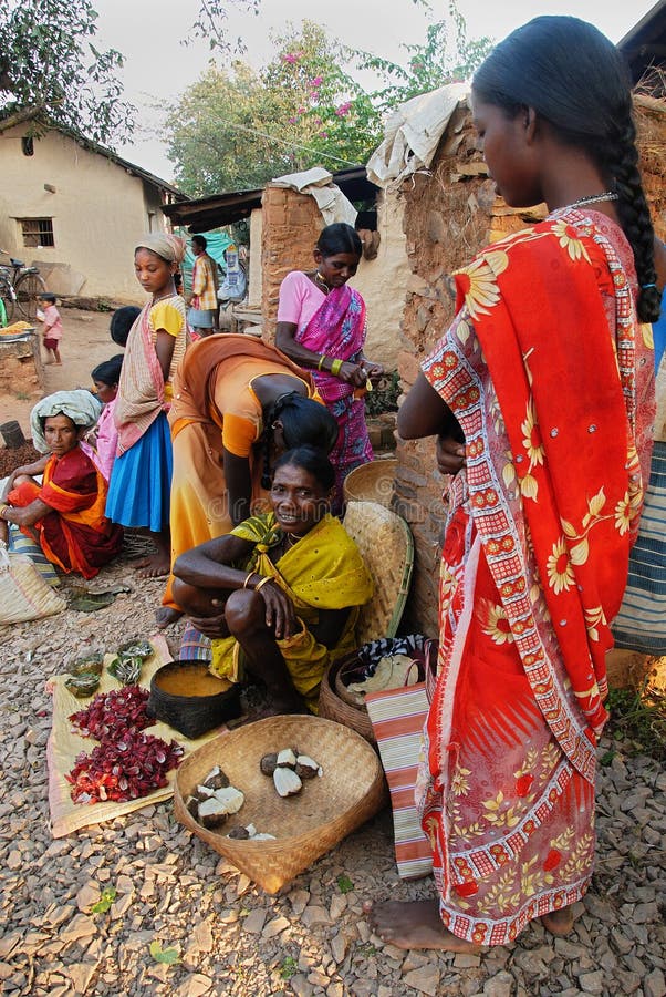 Stammes- Leute in Indien redaktionelles stockfoto. Bild von täglich ...