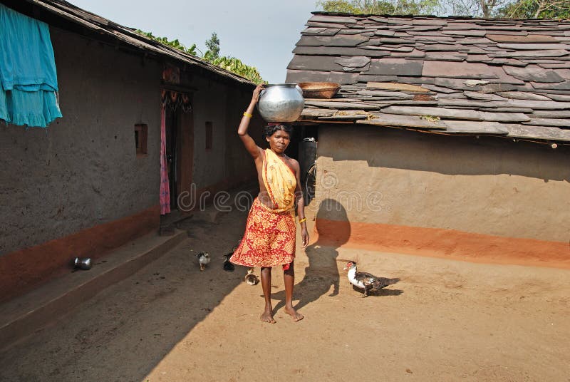 Stammes- Leute in Indien redaktionelles bild. Bild von asien - 20136725