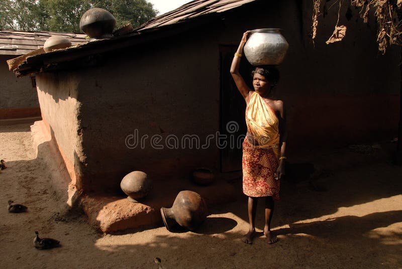 Stammes- Leute in Indien redaktionelles foto. Bild von asien - 20190411