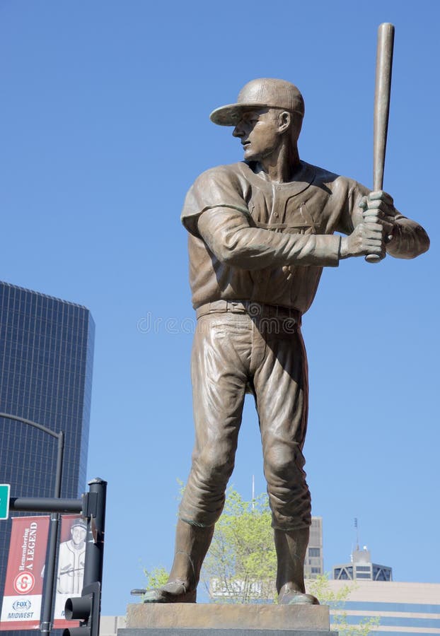 Stan Musial Statue, St Louis Du Centre Photo stock éditorial - Image du ...